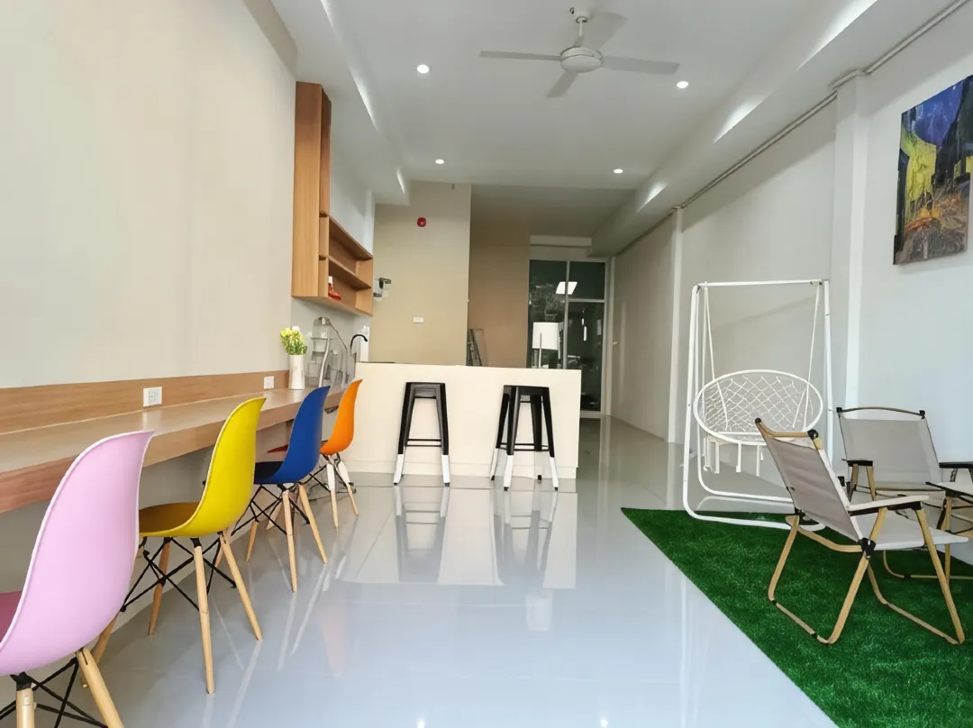 Behome And Hostel - Chiang Mai