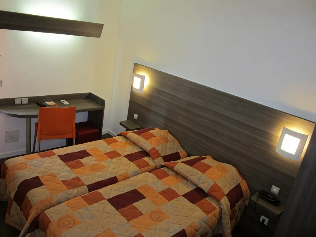 Hotel Cannes Mouans-sartoux - Mouans-Sartoux