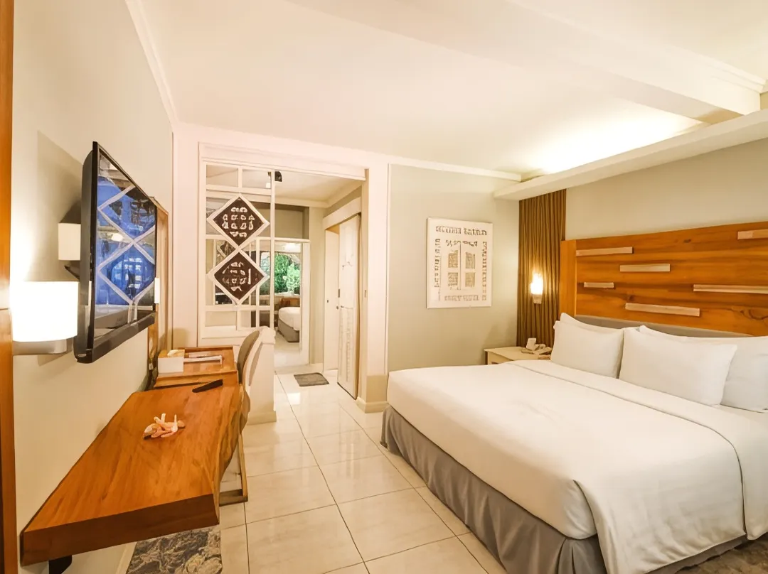 Peneeda View Beach Hotel - Sanur