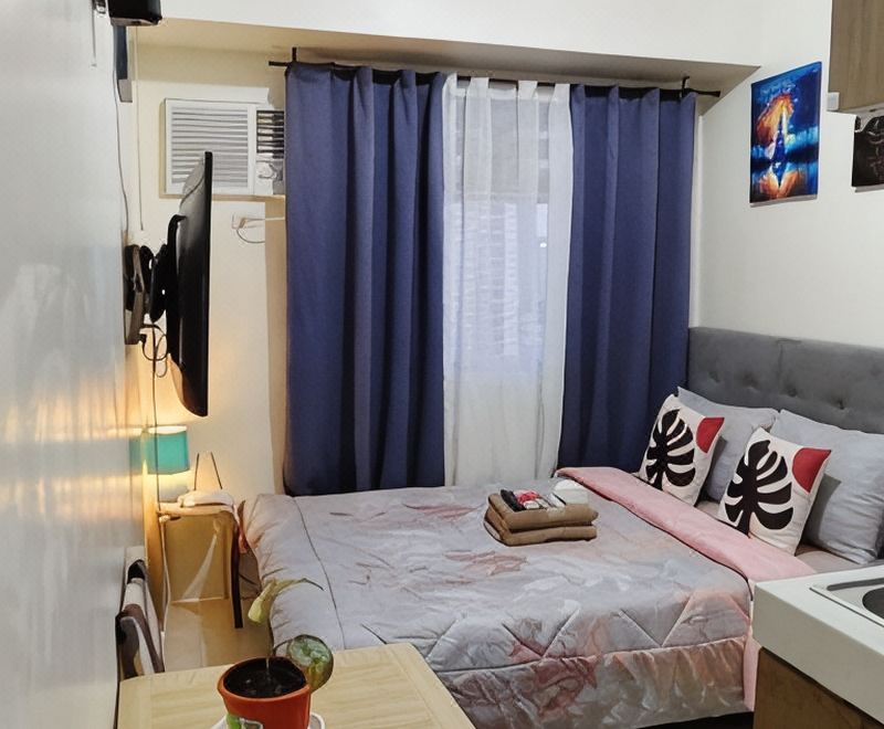 JJMC HOMESTAY AT URBAN DECA TOWER EDSA COZY PLACE.NEAR MALLS AND MRT ...