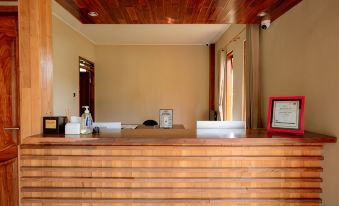 Spring Hill Hotel Ruteng : Tarifs & Avis 2026 | Trip.com