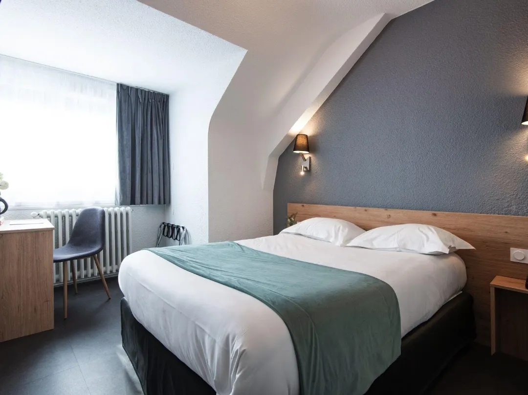 Le Paris-brest Hôtel - Rennes