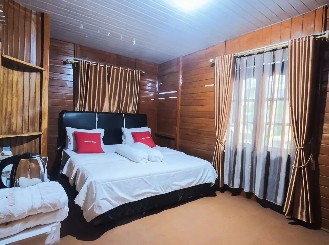 Noah Hotel Silangit - Muara