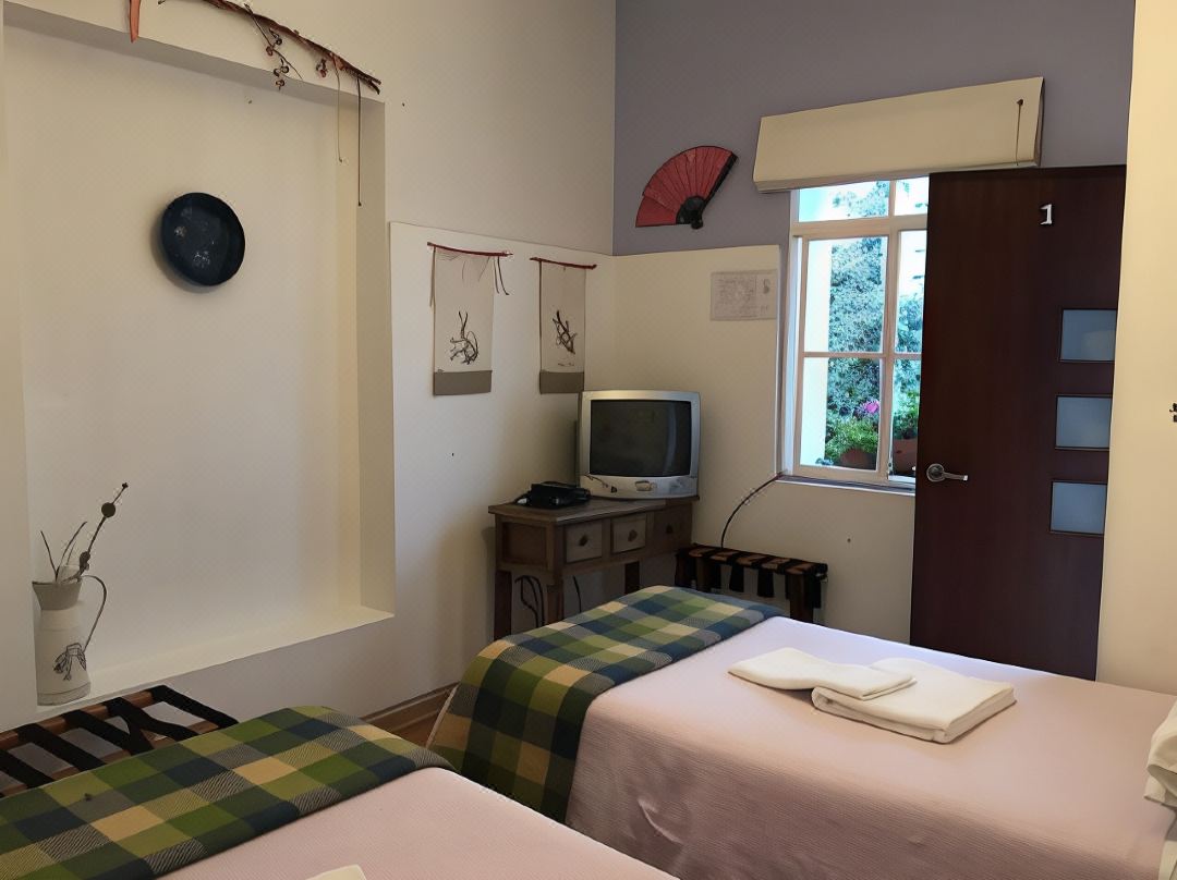 Sakti Hostal B&b - Quito