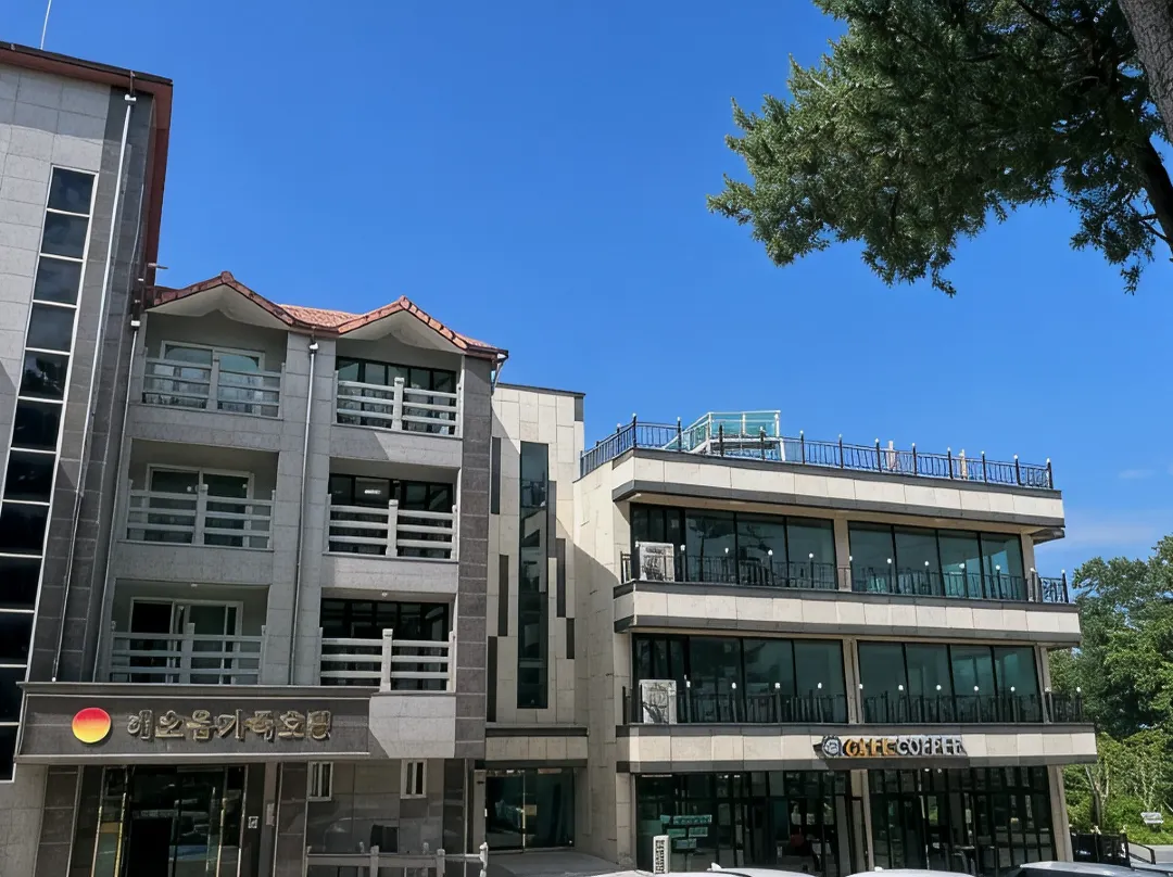 Mangsang Haeoreum Family Hotel - Gangwon-do