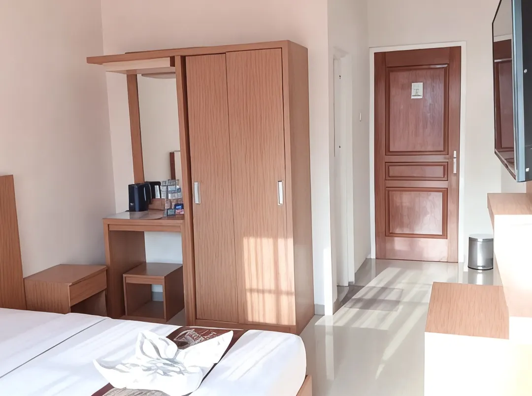 Hasanah Guesthouse De Saphire - Malang