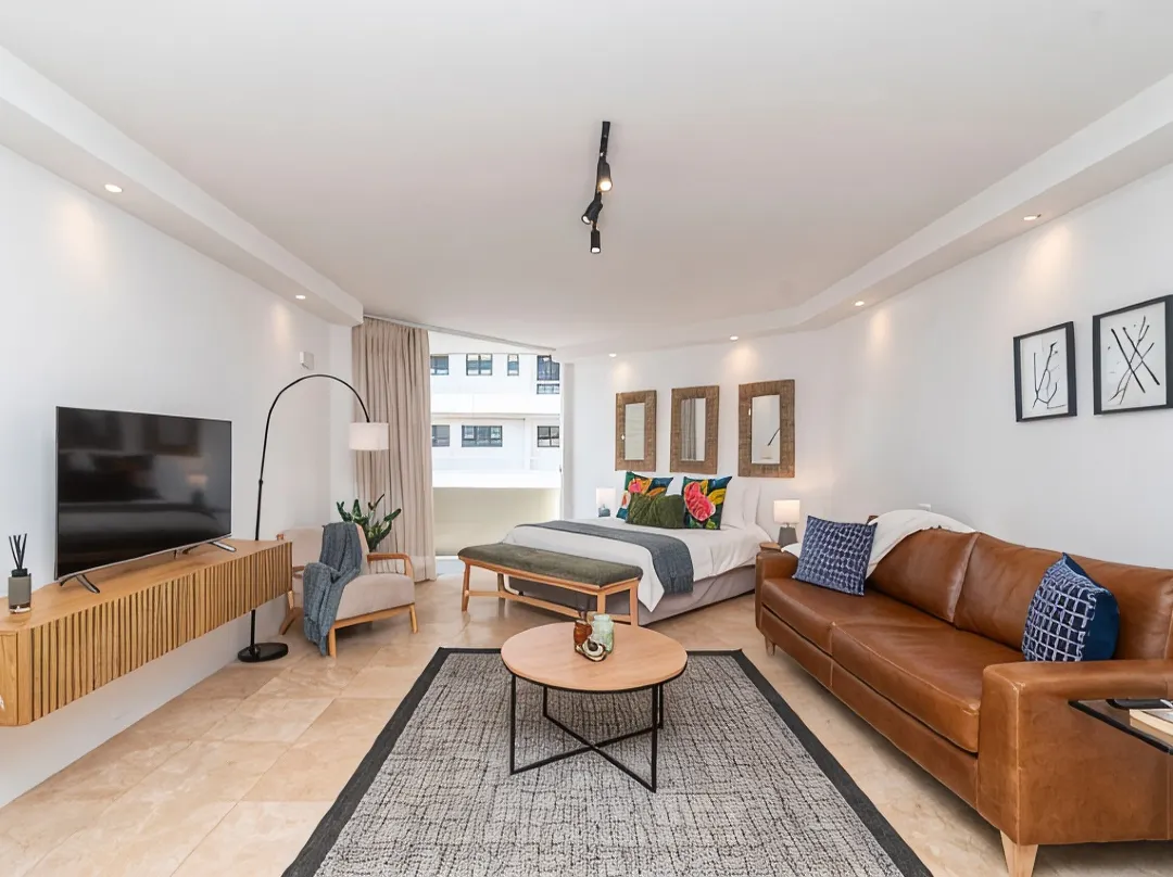 Elegant Serenity In Heart Of Seapoint - Ciudad del Cabo