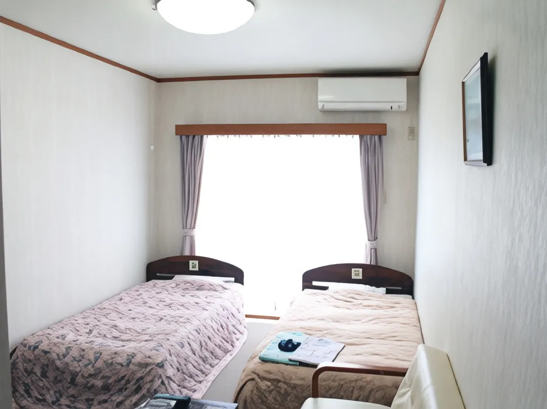 Onsen Pension Turquoise Blue - Tokyo