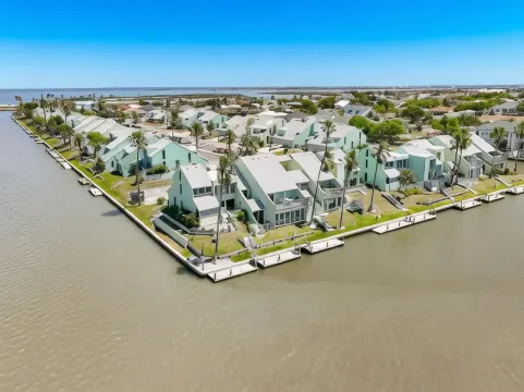 Multi Resorts At Puente Vista - North Padre Island, TX