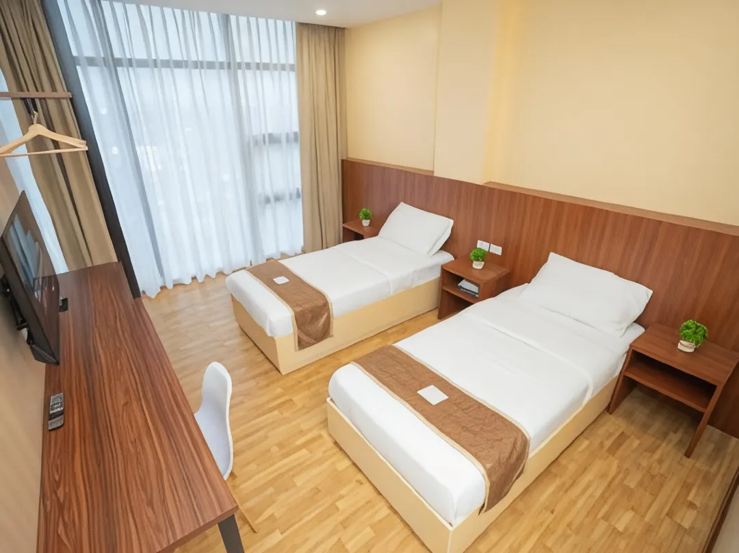 Sundaze Dormitel - Naga