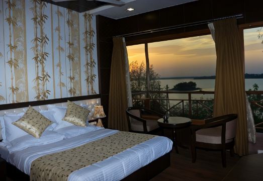 MPT Wind N Waves Cottages, Bhopal, Bhopal - Book with Updated Prices ...