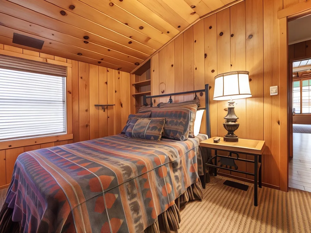 Tahquitz Pines Retreat - Idyllwild-Pine Cove, CA