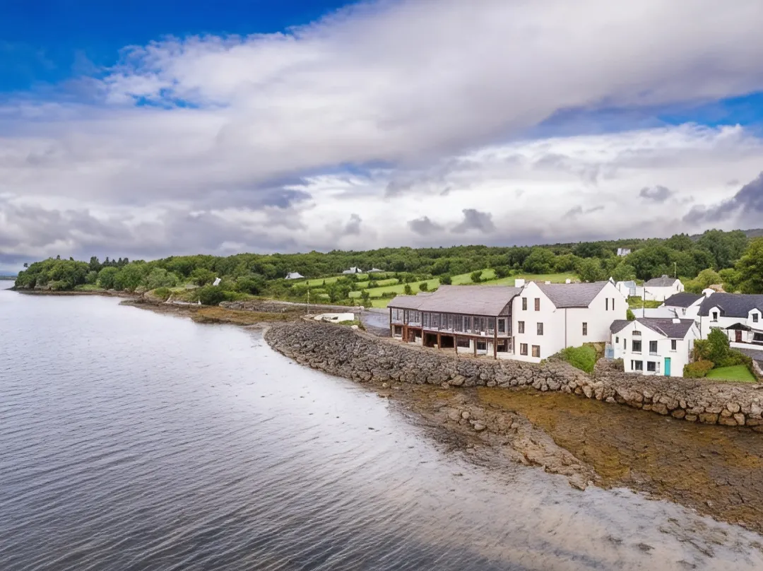 The Waters Edge - Rathmullan
