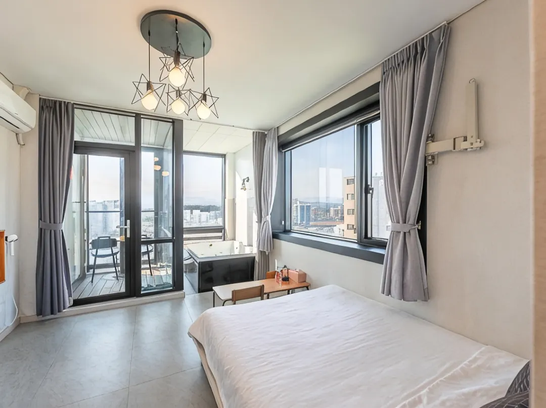 Gangneung, The Sea When You Open Your Eyes - Gangneung