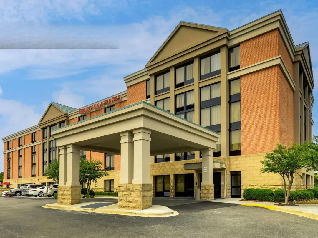 Drury Inn & Suites Birmingham Lakeshore Drive - Birmingham, AL