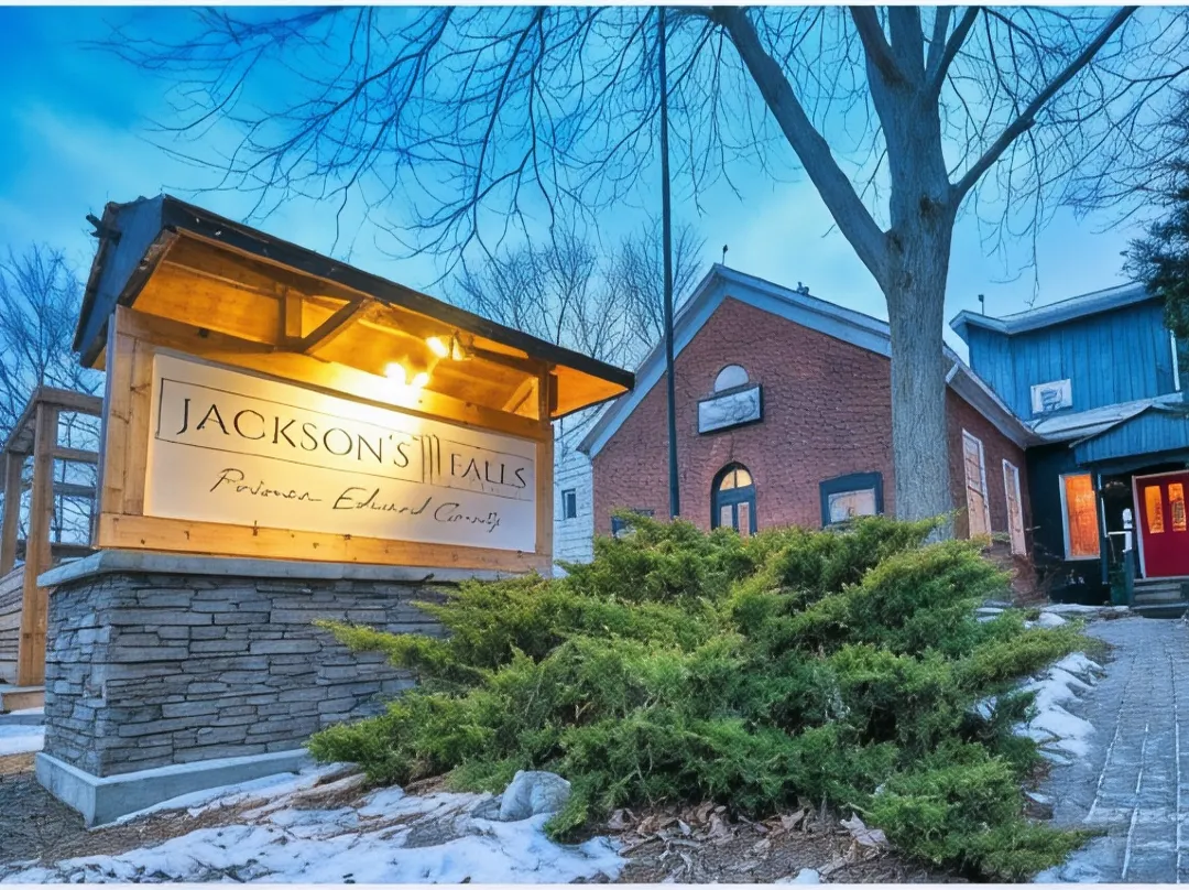 Jackson's Falls Country Inn - Prince Edward