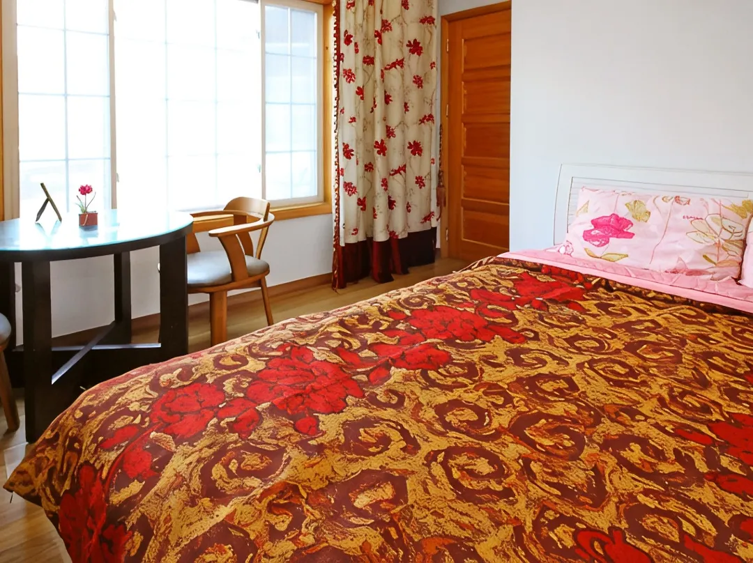 Gapyeong Roseway - Pocheon-si