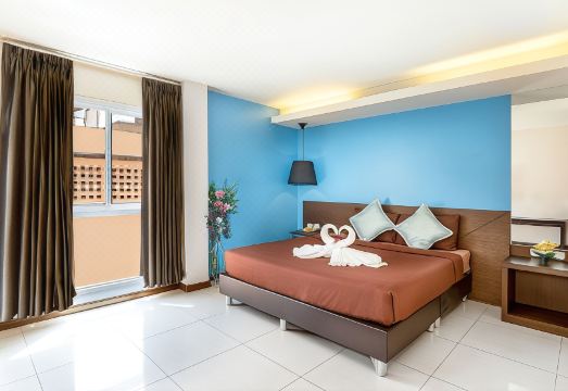 Grand Alpine Hotel,Bangkok - Updated Prices & Hotel Reviews 2025 | Trip.com