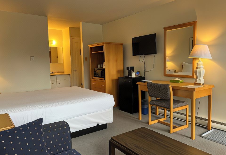 Chalet Inn, Kitimat: Hot Deals & Reviews 2024 | Trip.com