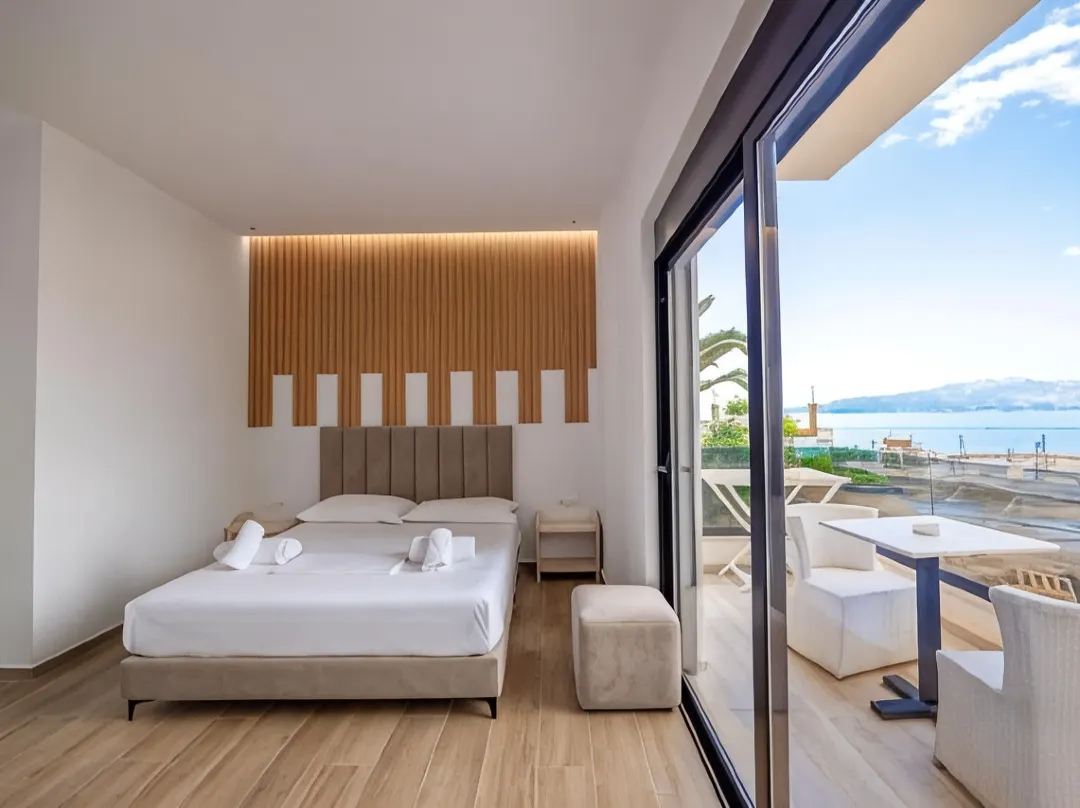 Azure Bay Resort - Saranda