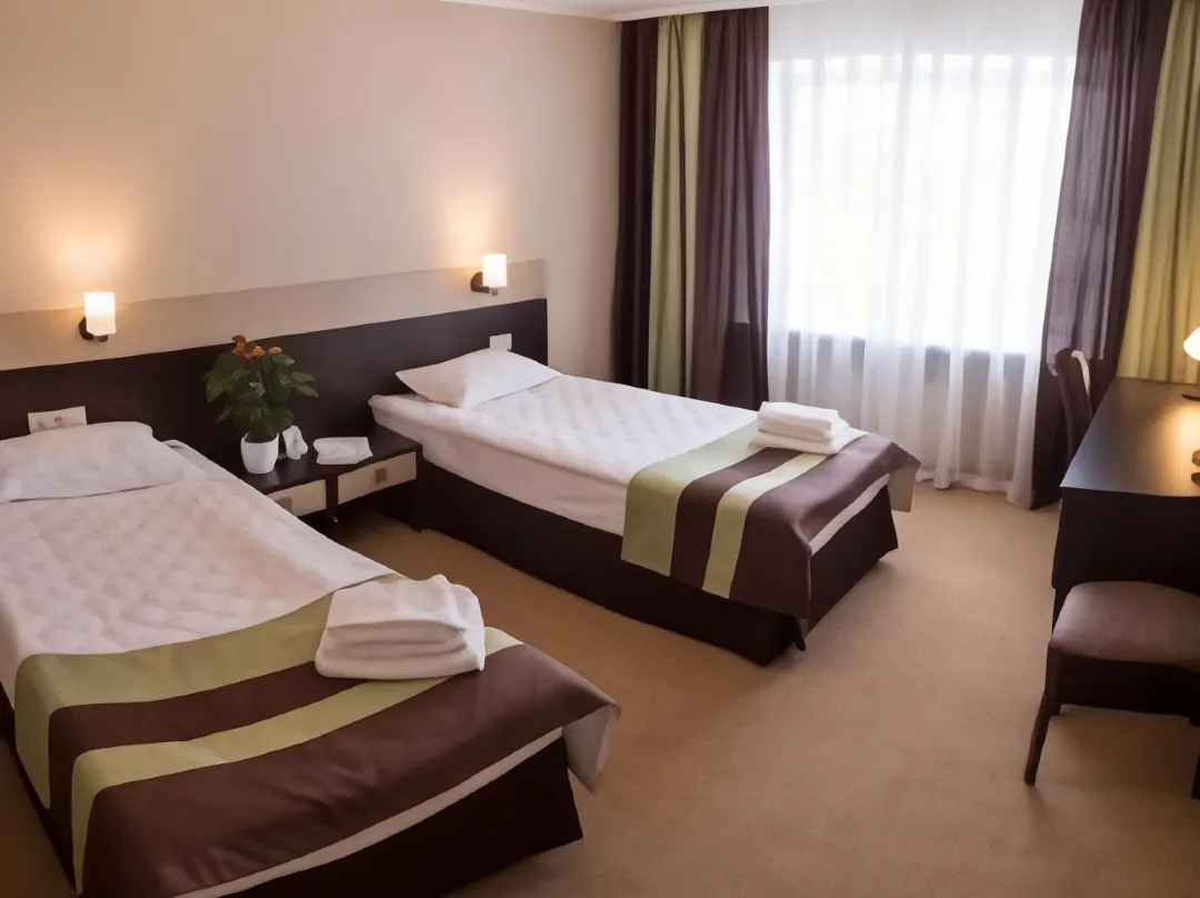 Vorob'evyi Goryi Hotel - Курган