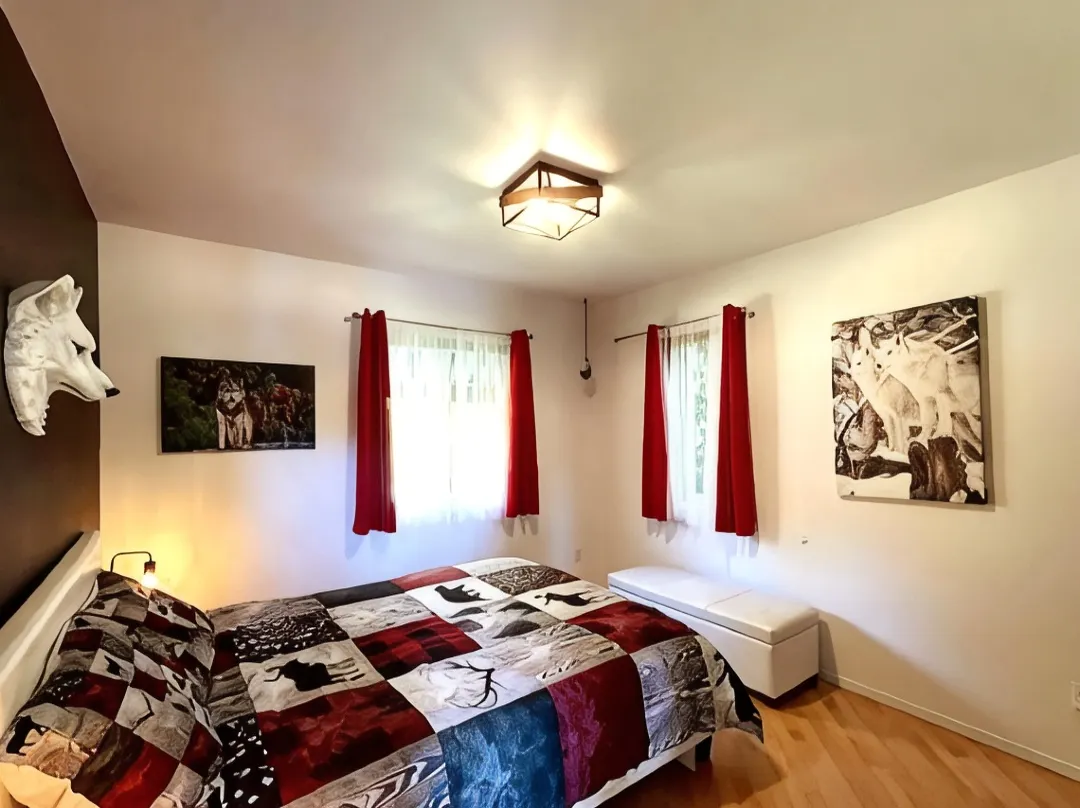 La Dolce Vita - Home Away From Home - Shawinigan