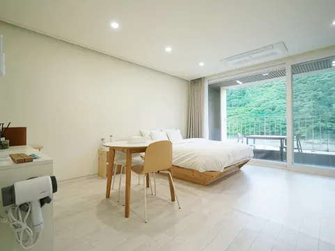 Damyang Gliese 977 - Gwangju