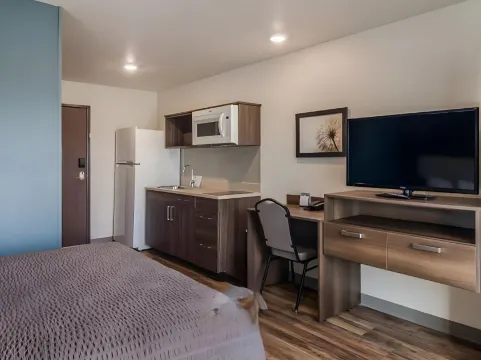 Woodspring Suites Downers Grove - Chicago - Wheaton, IL