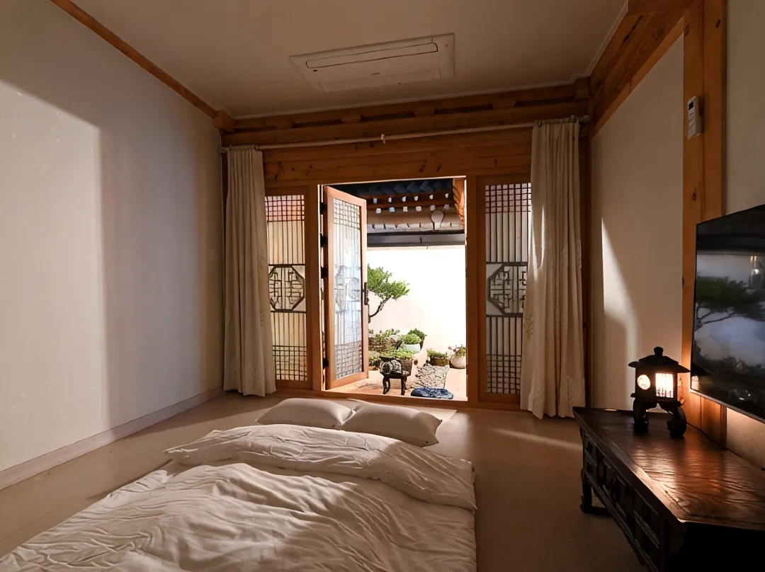 Gyeongju Nuribom Hanok Stay - Gyeongju-si