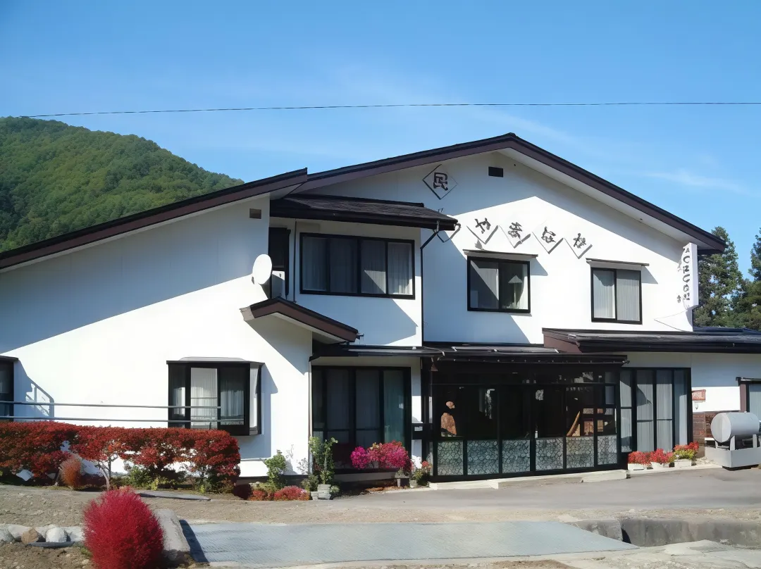 Japanese Hotel Yamanakakan - Omachi
