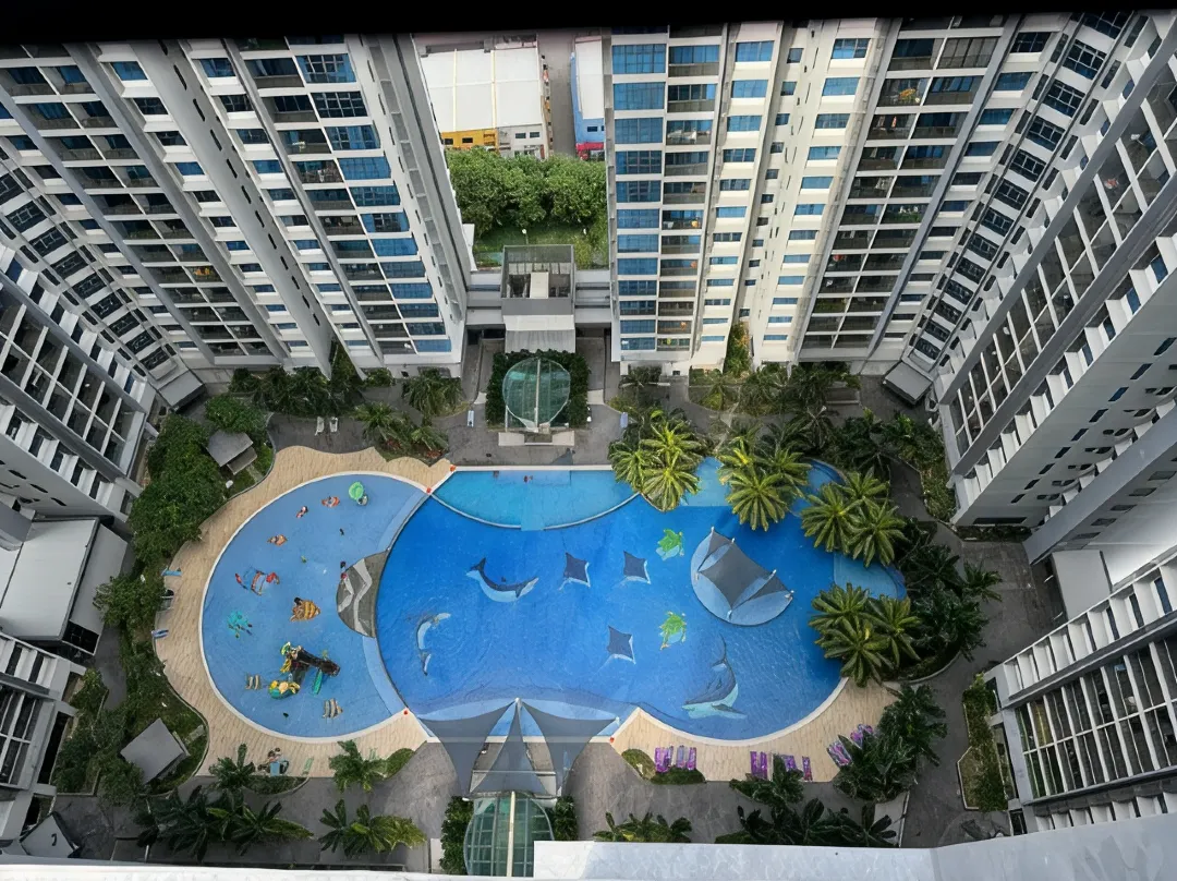 2r2b Atlantis L31 At Melaka 5pax - Malacca