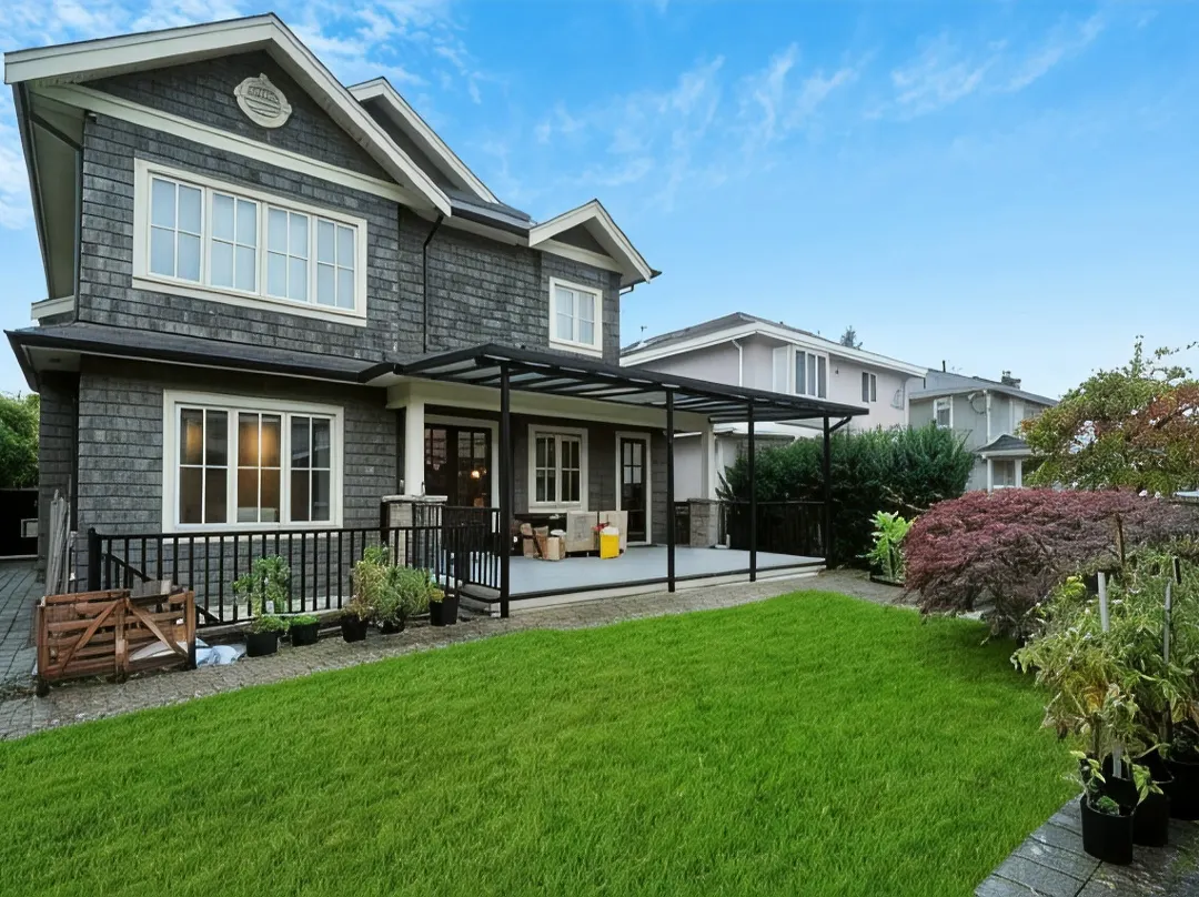Luxury 2br Retreat In Kerrisdale | Near Dt & Yvr - Vancouver