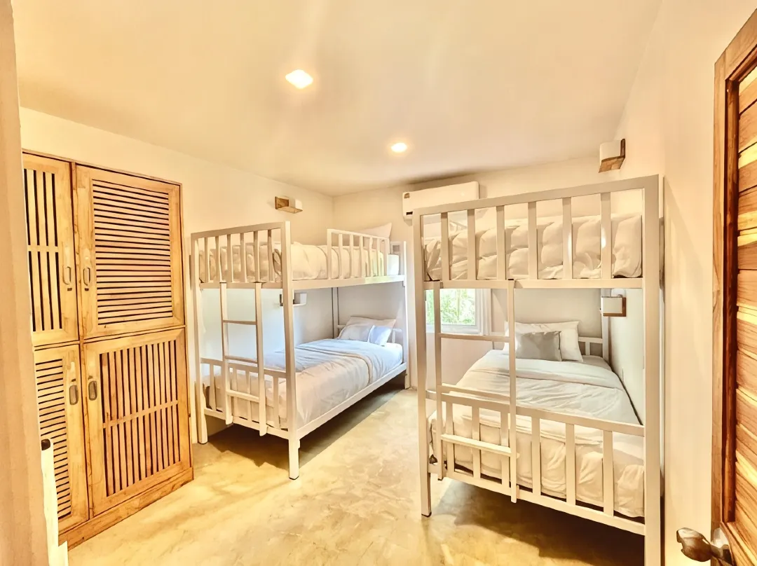 Hi Sea Hostel - Ko Pha-ngan