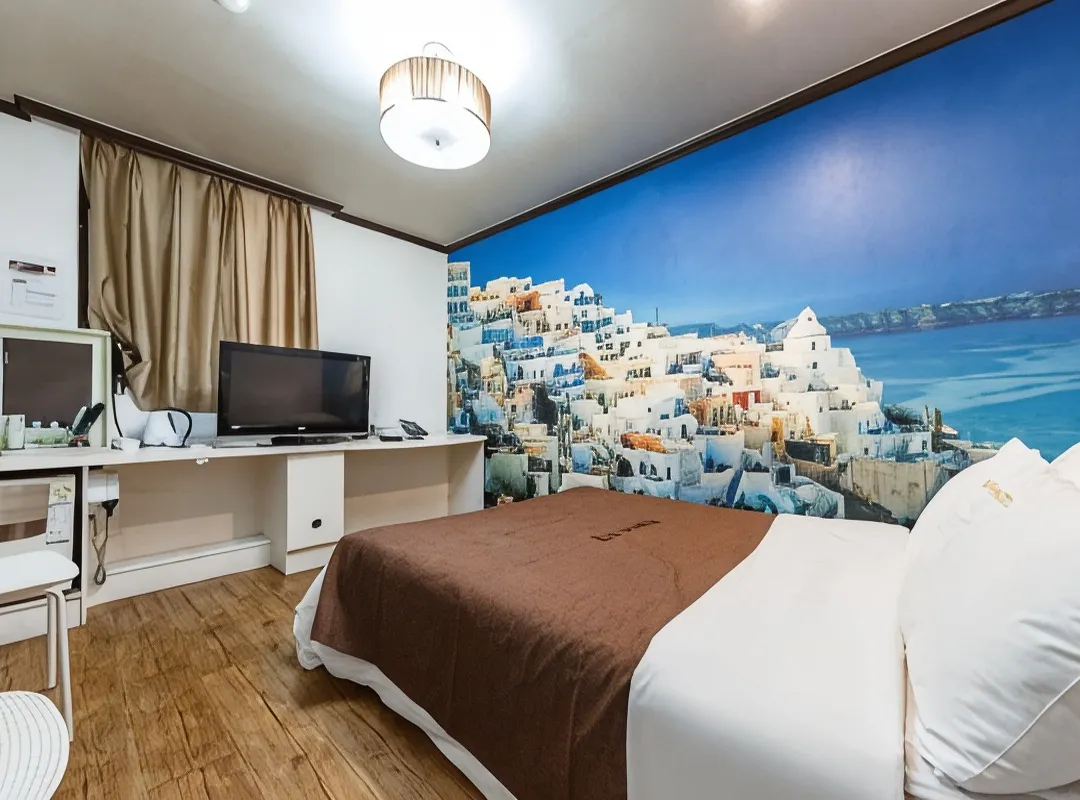 Cheongju Pool House Motel - Daejeon