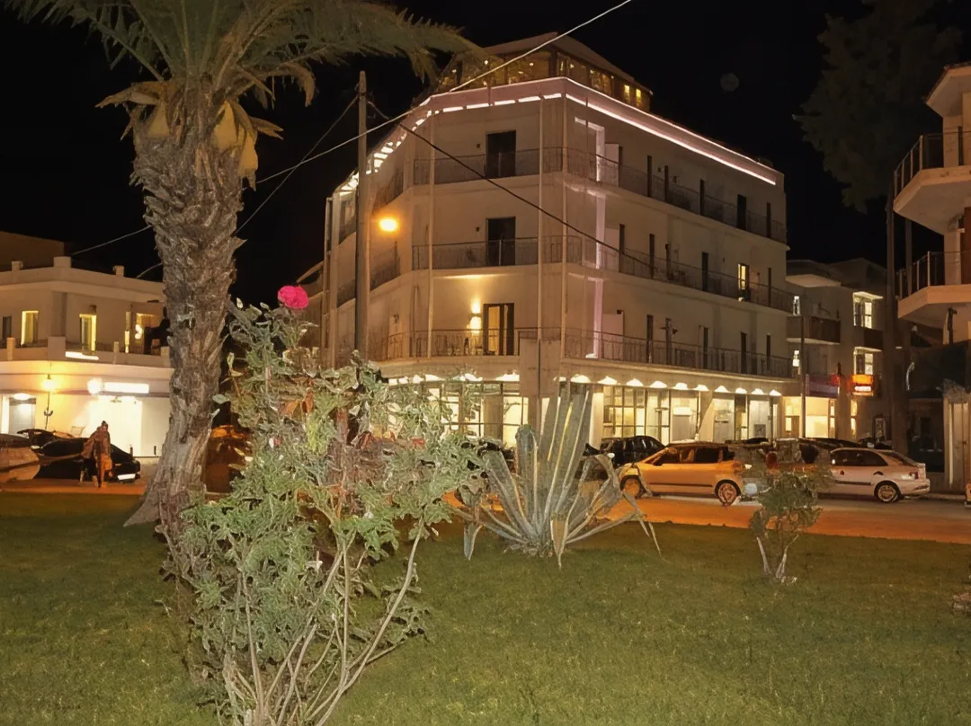 Liberty Of Nafplio - Нафплион