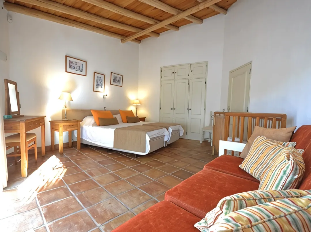 Fantastic Outdoor Area, Private Pool, Tennis Court & Golf Practice Facility - Almancil