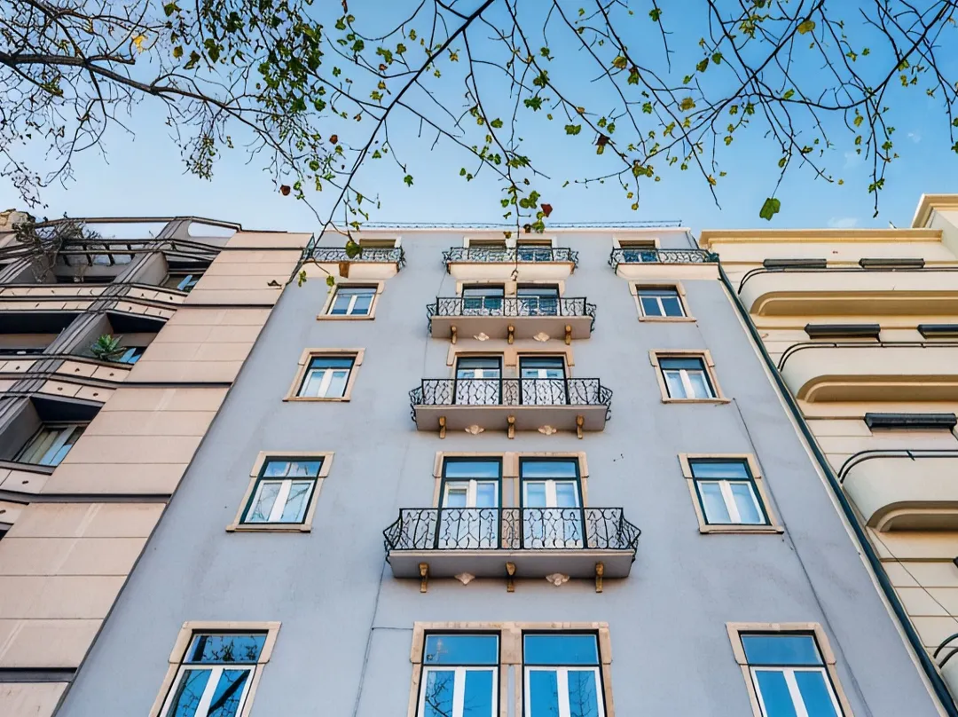 Bright Double | Ac   Shared Bathroom | Saldanha Ii - Lisboa