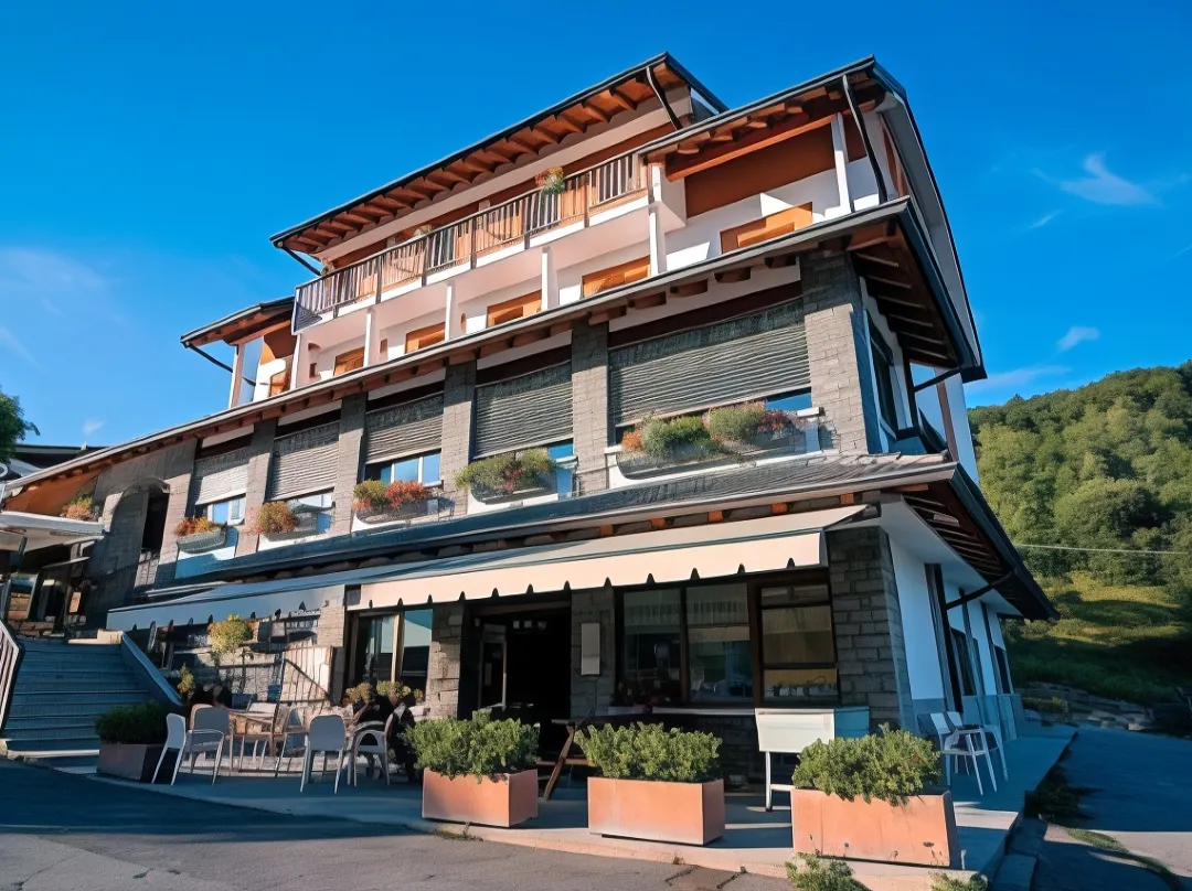 Hotel Ristorante Moderno & Spa - Lake Como