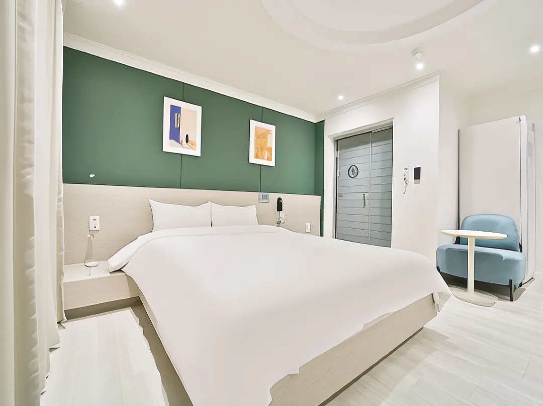 Hotel Yeogiuhtte Gumi Indong 2 - 진미동