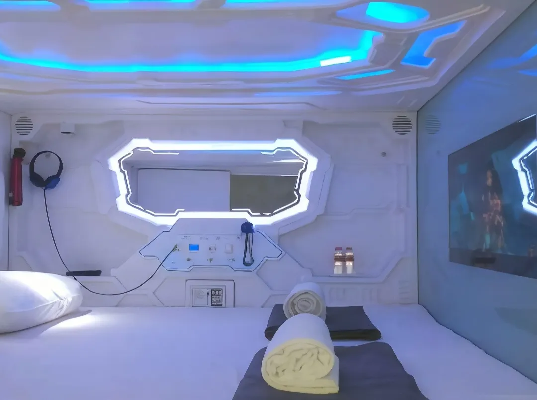 Shakti Capsule Hotel Jakarta - Jakarta