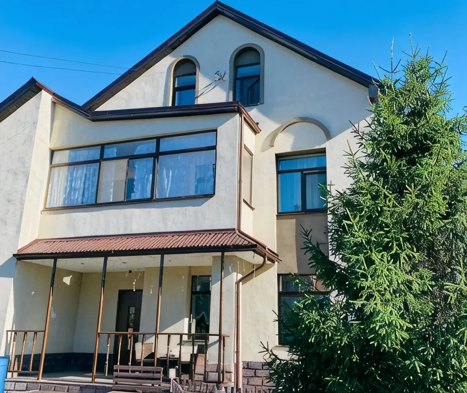 Ksantas House Guest House - Екатеринбург