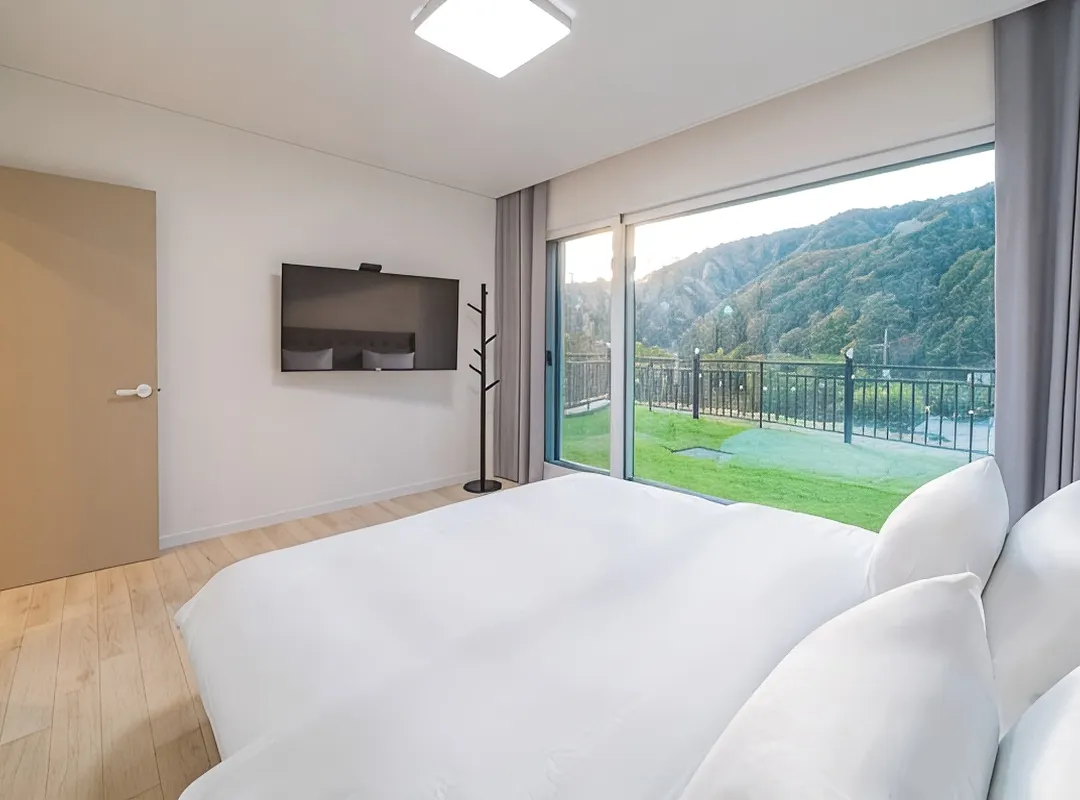 Gapyeong Thealadin Kids Poolvilla - Pocheon-si