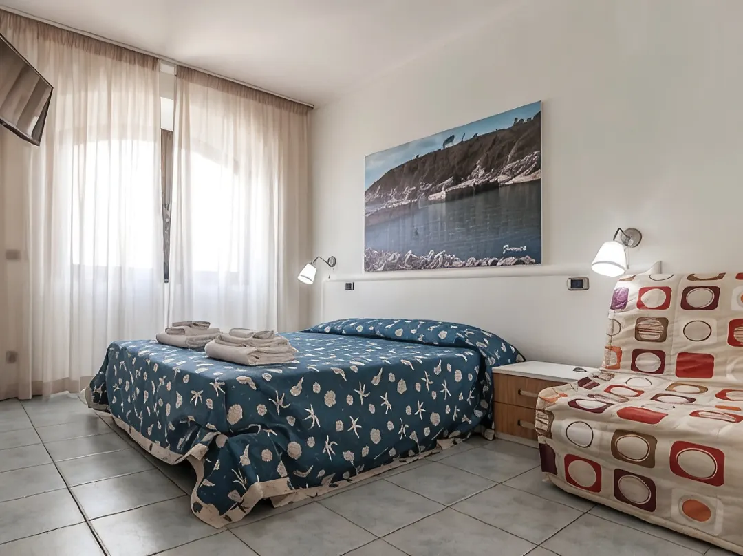 Hotel Tirreno Formia - Formia