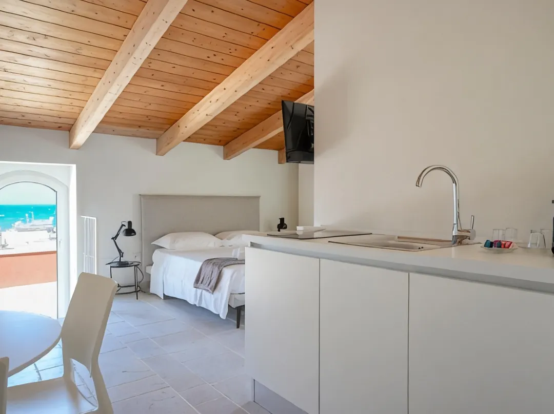 Palazzo Della Torre 205 – Cozy Sea View Suite - Bari
