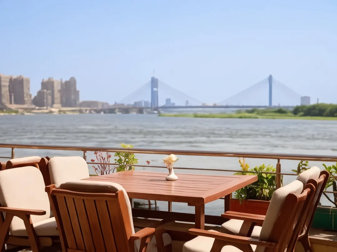 Nile Transport Hotel - Egipto
