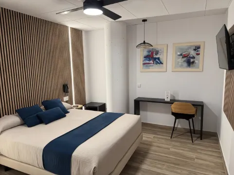 Pension Rovior - Calafell