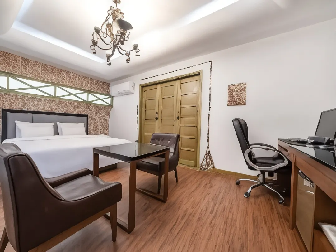 Chungju Toronto Hotel - Gimcheon-si