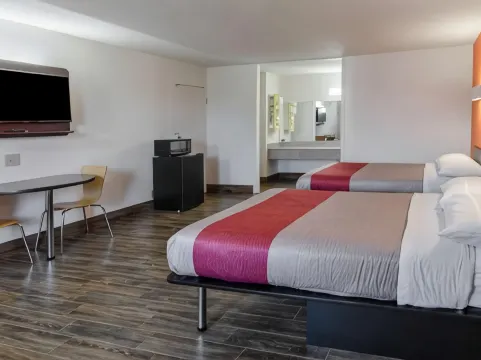 Motel 6 Staunton, Va - Shenandoah National Park