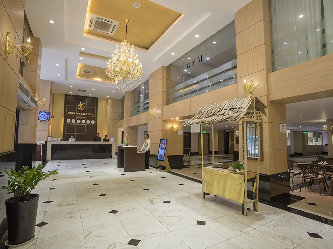 Esperado Lakeview Hotel - Yangon