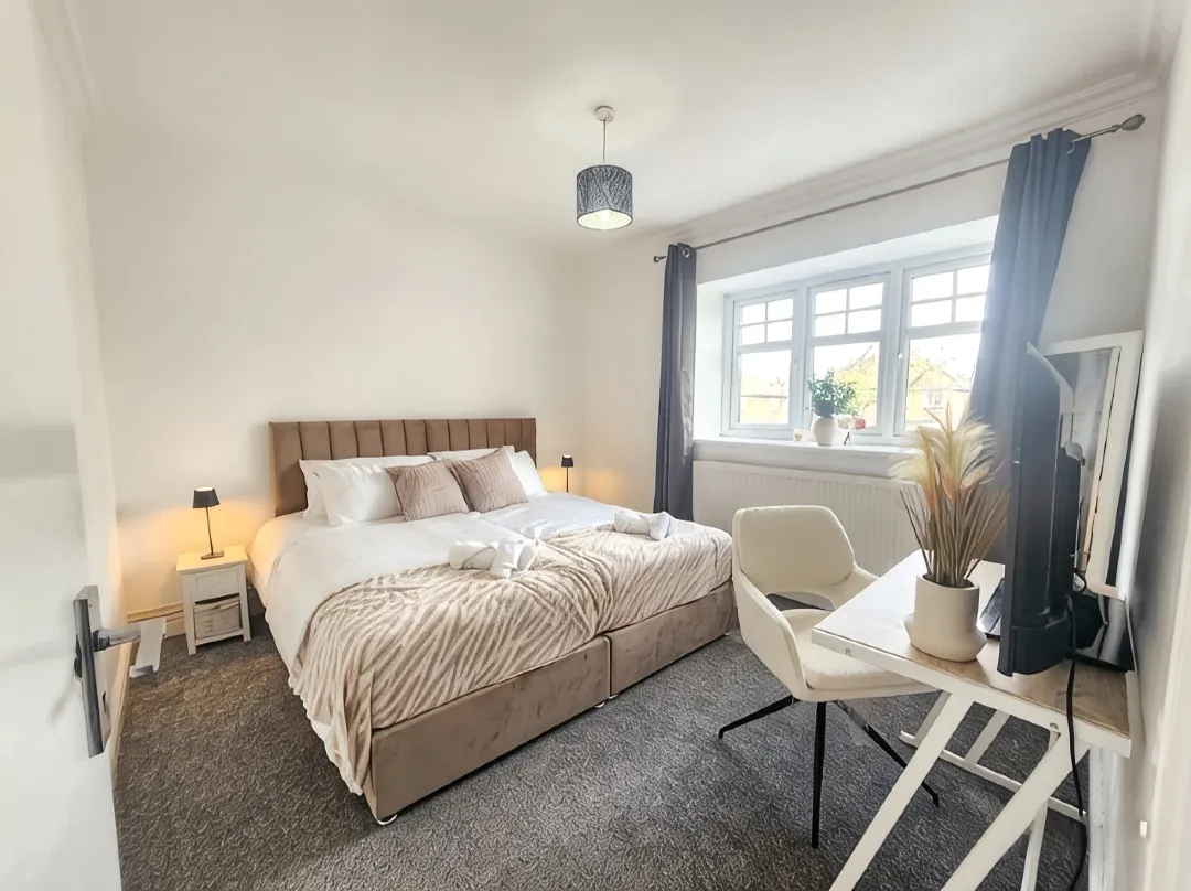 Birmingham 5br, Sleeps 9, Private Parking & Garden Families, Contractors, Groups - Birmingham